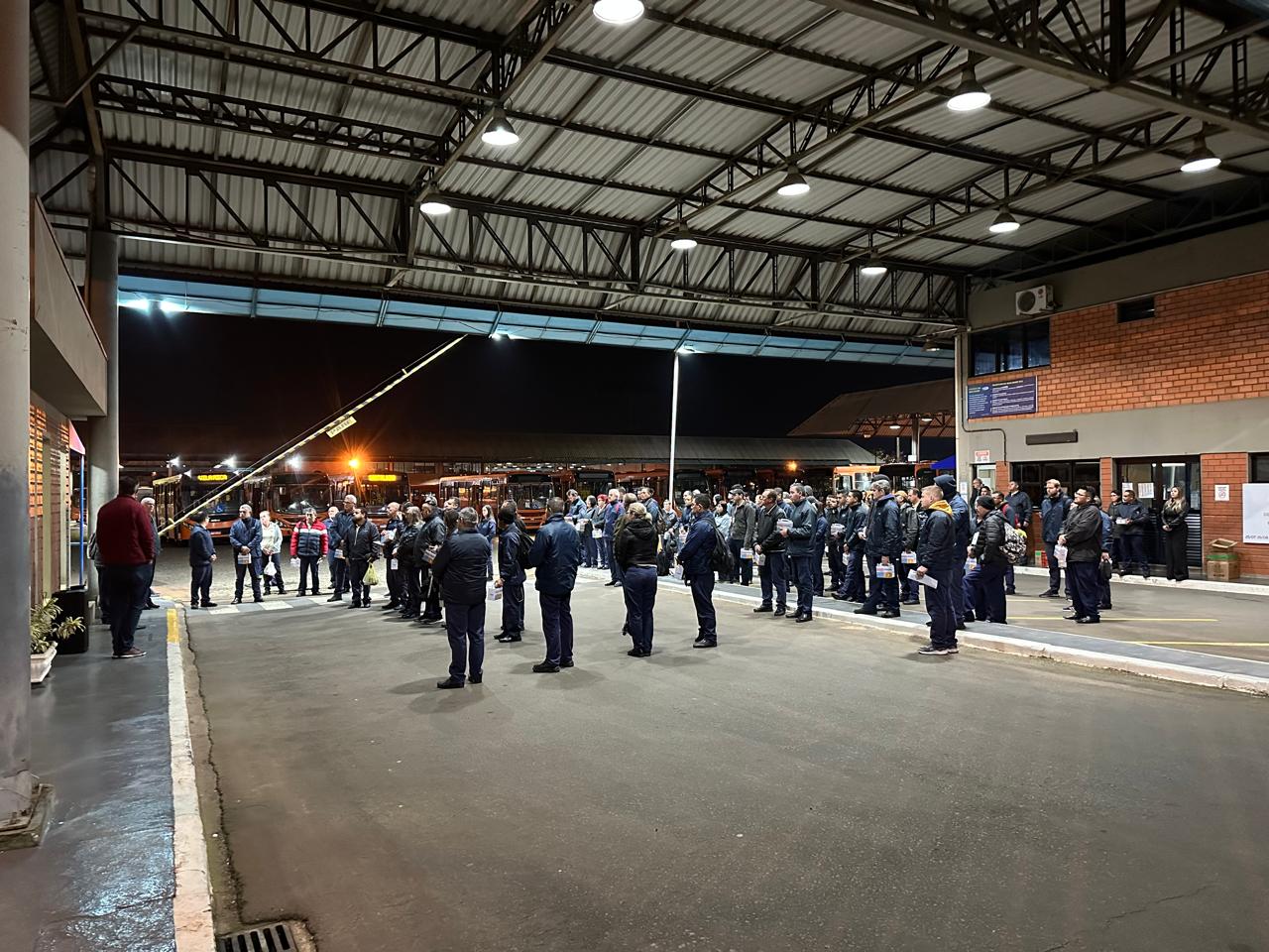 VCG homenageia motoristas e demais profissões | VCG – Viação Campos Gerais